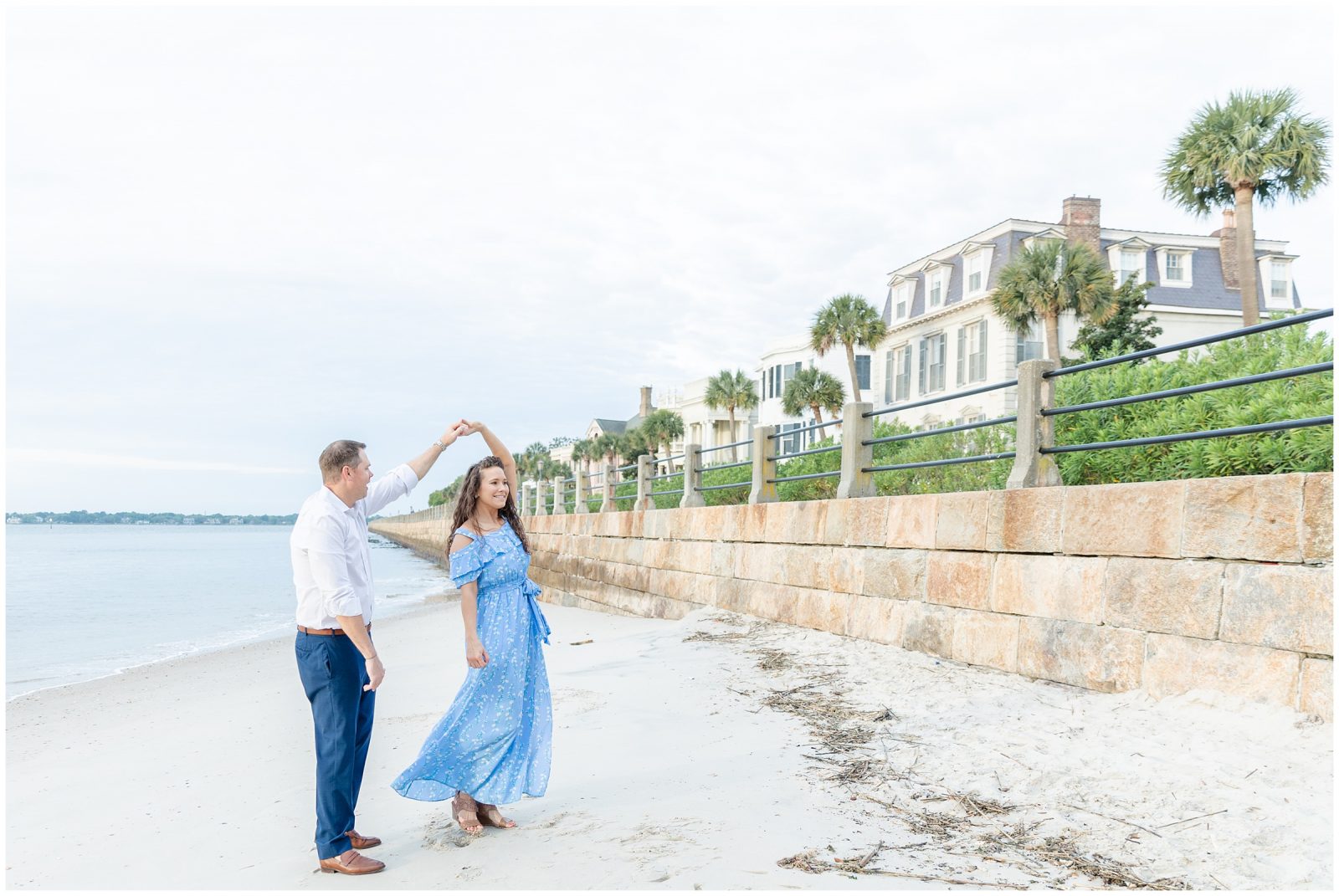 Engagement Photos at Charleston's Battery Beach and Pineapple Fountain ...